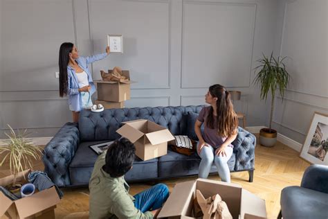 How To Share A Small Apartment With A Roommate