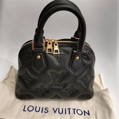 Louis Vuitton Alma On Carousell