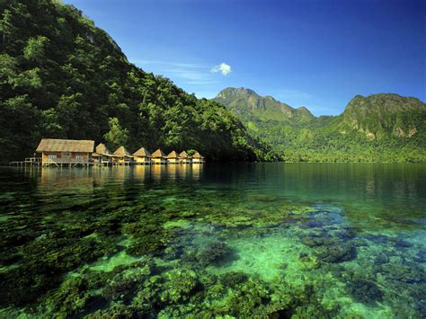 L Archipel Des Moluques Azimuth Adventure Travel