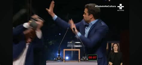 Cadeirada de Datena dá a Pablo Marçal a oportunidade que buscava para
