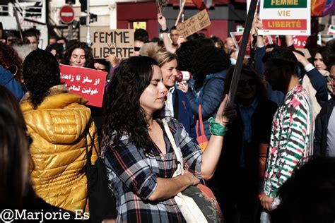 Manifestation En Soutien Aux Femmes Iraniennes Dimanche Flickr