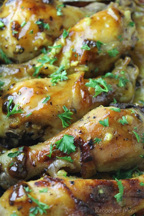 Baked Honey Garlic Chicken Drumsticks