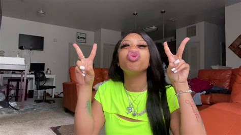 Storytime How I Lost My V Card Mukbang Youtube