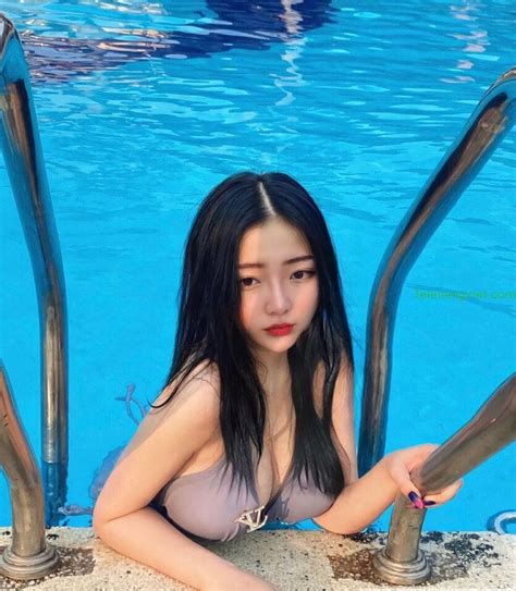 333 ảnh ngực to tròn đẹp hình ngực đẹp của gái xinh vếu trắng khủng