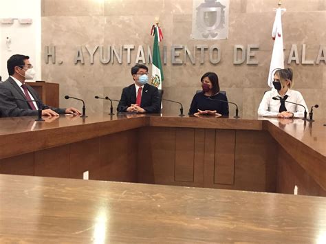 El Cónsul General Katsumi ITAGAKI sostuvo una reunión con la Lic
