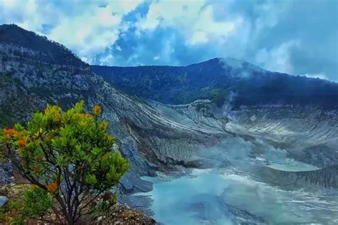 Tangkuban Parahu Kisah Legenda Sangkuriang Yang Jadi Awal Terbentuknya