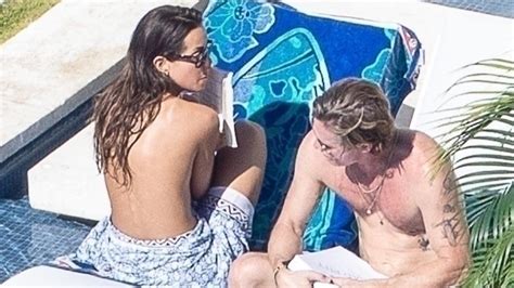 Shirtless Brad Pitt Sunbathes With Topless Ines De Ramon On Cabo Trip
