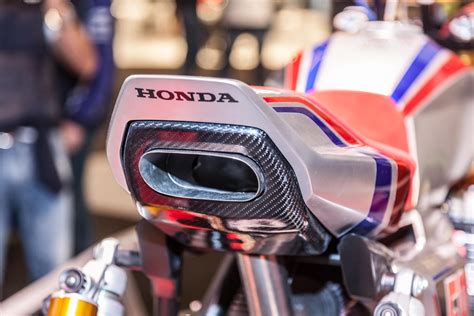Honda CB 1100 TR Naked Bike Concept
