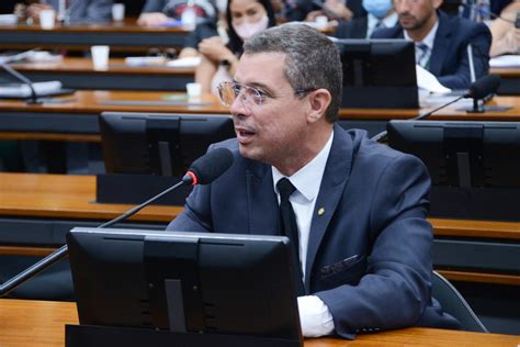 MP Eleitoral volta a pedir a reprovação das contas de campanha do