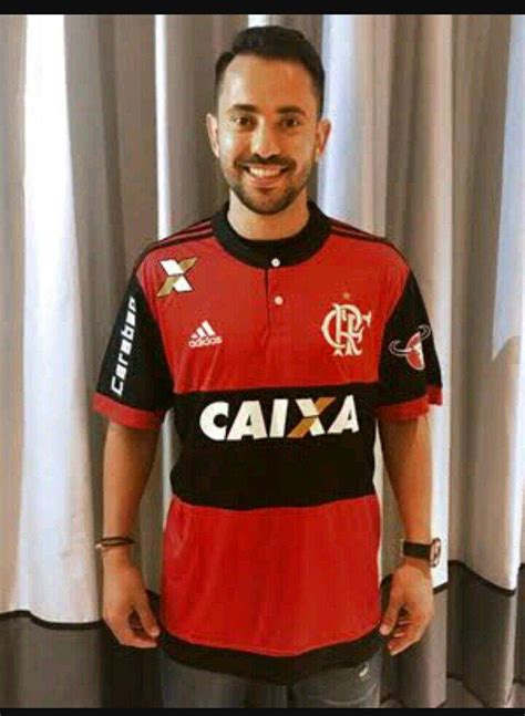 Everton Ribeiro Wiki Clube De Regatas Do Flamengo Amino