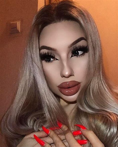 Hi🔥 Plastic Blondie With Fake Lips Here💋 Scrolller