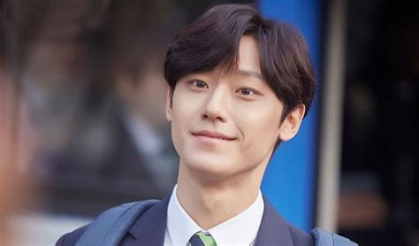 Lee Do Hyun In Talks To Work With Ra Mi Ran In A New Drama MyDramaList