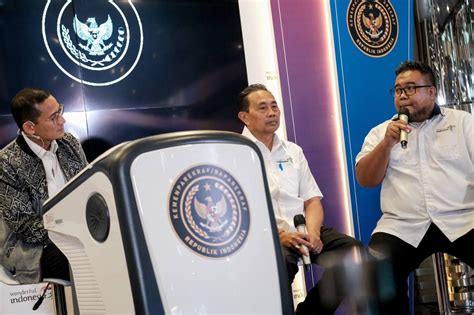 Menparekraf Buka Secara Resmi Pendaftaran Seleksi Bersama Masuk