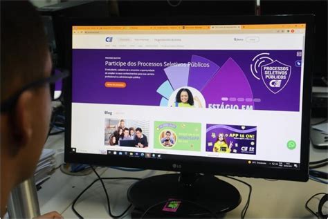 Vagas Abertas Oportunidades de estágio ofertam remuneração de até R