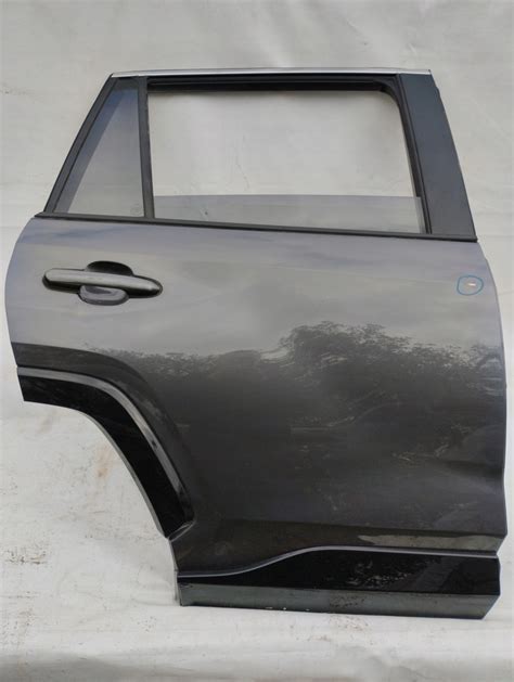 Toyota Rav4 Rav Drzwi Prawe Tyl Tylne Czesci Niska Cena Na Allegro Pl