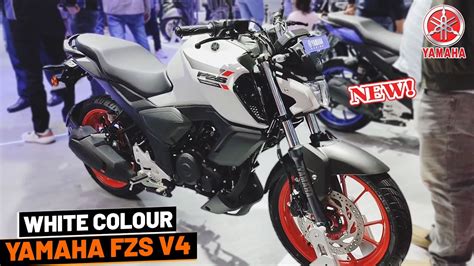 All New Yamaha FZS V4 White Colour On Road Price New Matte White