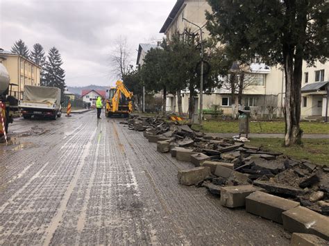 Lucrări de reparații a sistemului rutier trotuare și parcări din zona