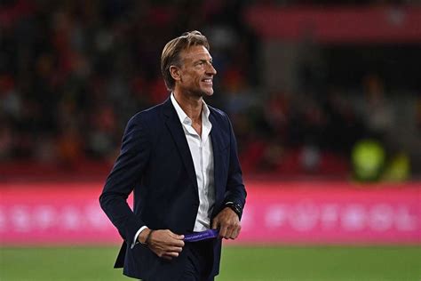 Hervé Renard déjà la tête ailleurs avant d entamer les qualifications
