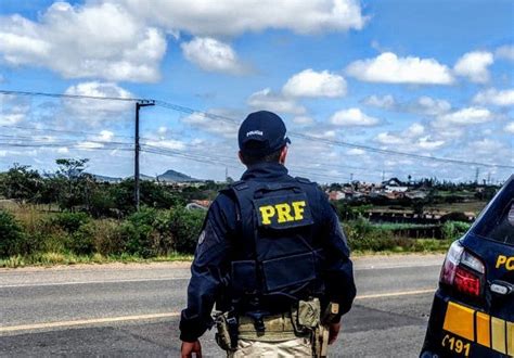 APROPRIAÇÃO INDÉBITA PRF recupera veículo em Nossa Sra do Socorro SE