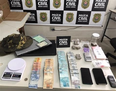 Pol Cia Prende Dupla Suspeita De Tr Fico De Drogas Em Par De Minas