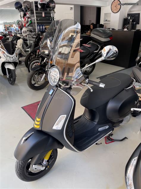 Car Gr Vespa GTS 300 22