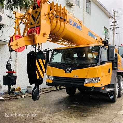 XCMG XCMG XCT70 70 Ton Used Mobile Truck Crane Mobile Crane For Sale