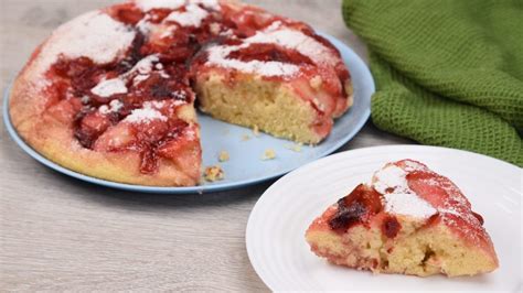 Torta Rovesciata Alle Fragole Caramellate