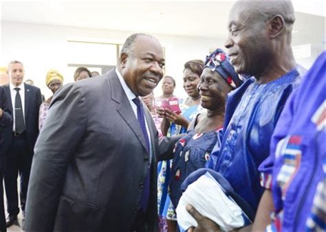 Visite De S E Ali Bongo Ondimba Au Centre Hospitalier Universitaire D