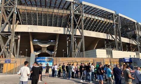 Napoli Juve stadio Maradona già sold out c è l annuncio