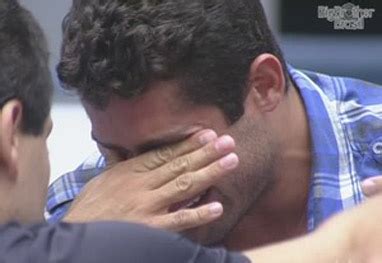 BBB12 Yuri se desespera e cai no choro após eliminação de Laisa OFuxico