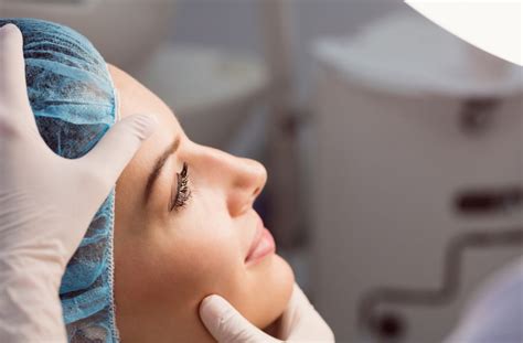 Verdades y mentiras de la rinoplastia Centro Europeo de Cirugía Estética