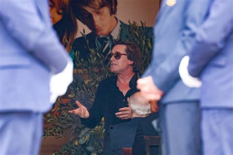 Photo Thomas Dutronc Sortie des obsèques de l auteure compositrice