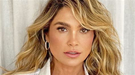 Aos 48 Flávia Alessandra fala sobre etarismo Meu corpo minha casa