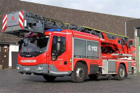 Pin Von Chi Hung Kwok Auf Fire Engine Feuerwehr Fahrzeuge Feuerwehr