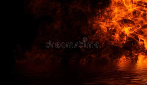 Textura Del Fuego Con La Reflexi N En Agua R Textura Para La Bandera