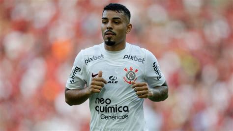 Corinthiano Noticias on Twitter Só não entendi essa do Fábio Santos