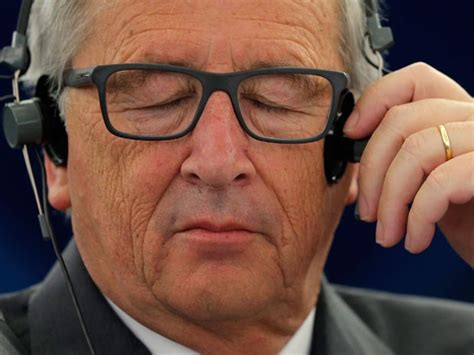 Economia Presidente da Comissão Europeia quer evitar saída da Grécia