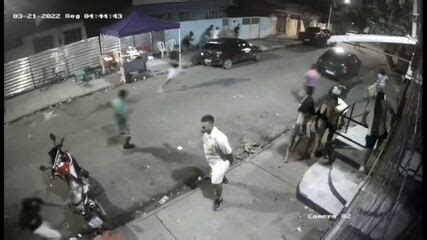 V Deo Mostra Correria No Momento Em Que Blogueira De Anos