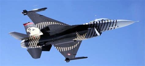 F 16 lar Suriye Sınırına Gönderildi