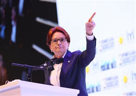 Meral Akşener İYİ Parti Genel Başkanlığına yeniden seçildi