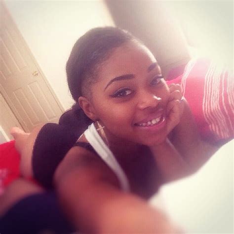 Pretty Lil Creo Shesfreaky