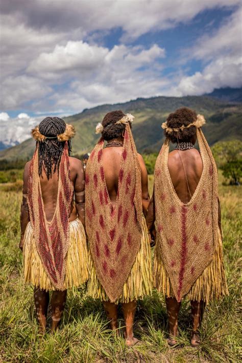 Buletin Seni Noken Tas Rajut Dari Papua Yang Diakui Unesco BEMUEU