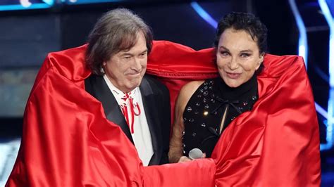 La Storia Di Angela E Angelo Dei Ricchi E Poveri Stanno Insieme Con