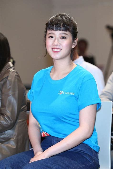宅男女神方志友产后复出超胸狠乳牛涨奶登场 每日头条