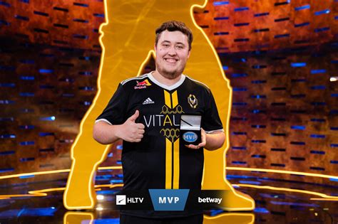 ZywOo é eleito o melhor jogador de CS GO do mundo em 2019 Pichau Arena