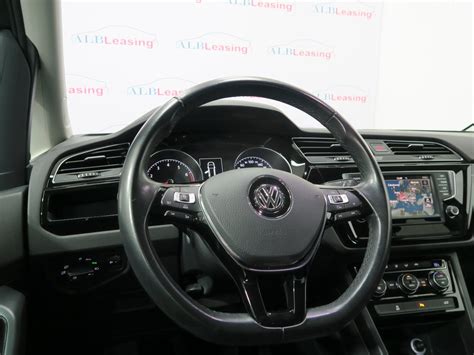VW Touran Minivan Leasing Promotion ALB Leasing