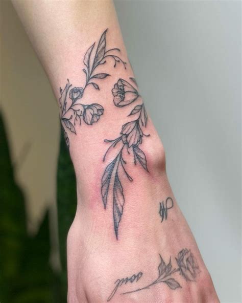 101 Best Vine Flower Tattoo Ideas That Will Blow Your Mind