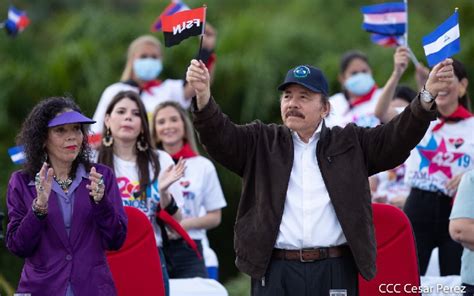 Acto en celebración del 42 aniversario del Triunfo de la Revolución