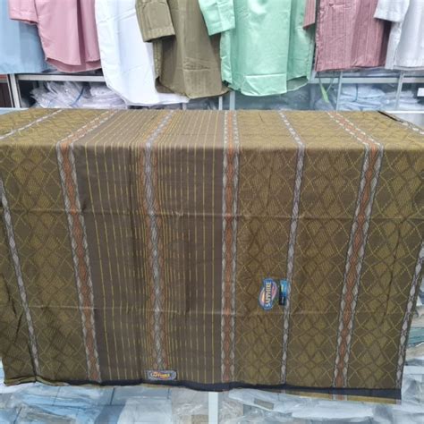 Jual Sarung Sapphire Exclusive Model Polos Warna Jaring Granada Hitam
