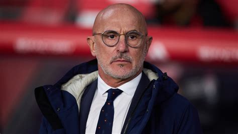 Oficial España agarra a Luis de la Fuente hasta el Mundial de 2026